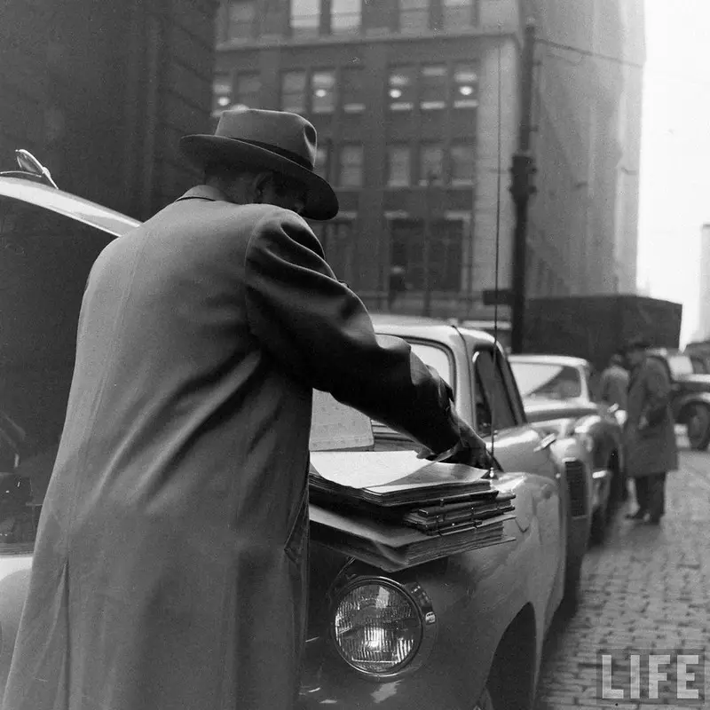 Présentation de la voiture de tourisme Tucker 48