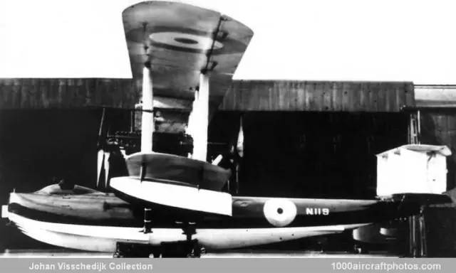 Flygende båter-langdistanse rekognosering / bombefly Fairey N.4. Storbritannia