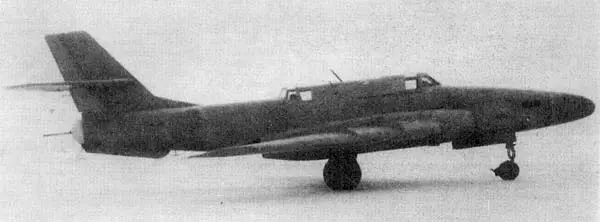 Il-2 వారసుడు Il-40 దాడి విమానం. USSR