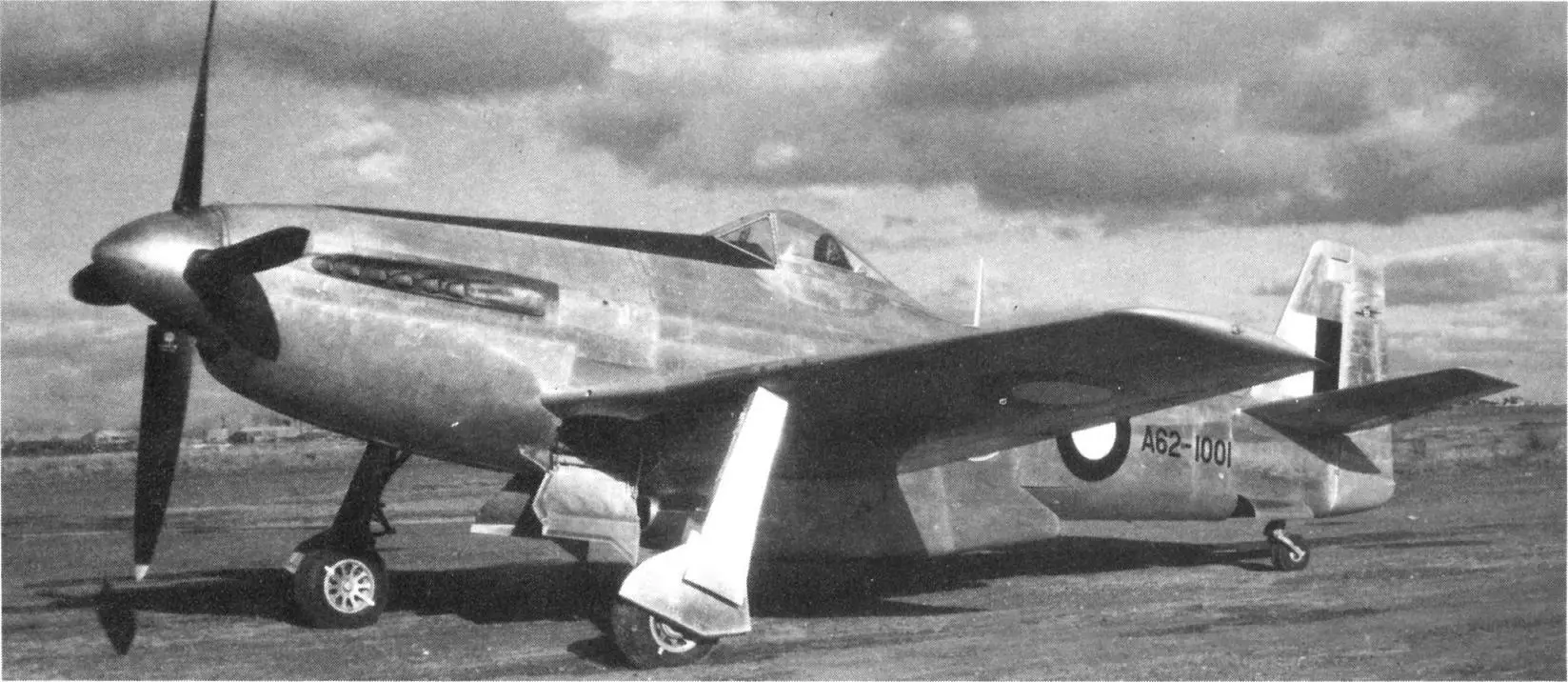 Final antipodal. Fighter Commonwealth Aircraft Corporation CA-15. Austràlia