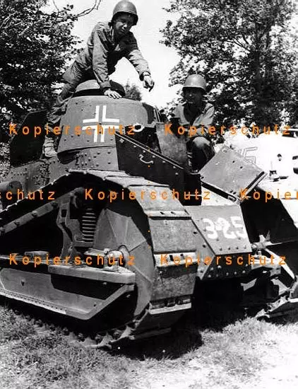 Ki sa ki te nan Wehrmacht la ak sa ki pa t 'nan Lame Wouj la (tank kaptire)