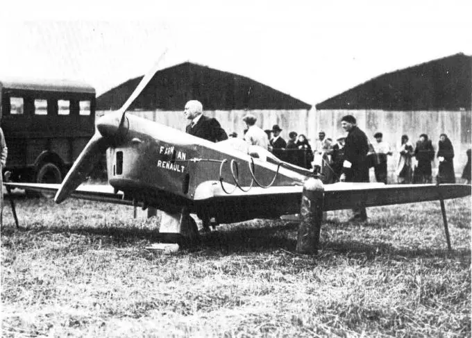 Samoloty wyścigowe Farman F 370 i F 380. Francja