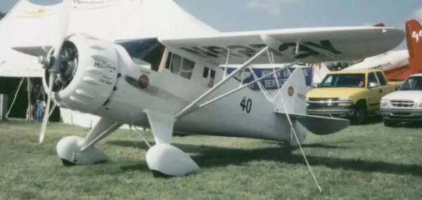 Závodní letadlo Howard DGA-6