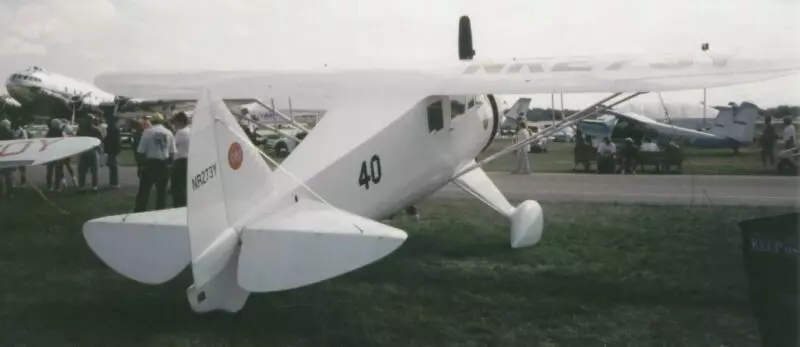 Závodní letadlo Howard DGA-6