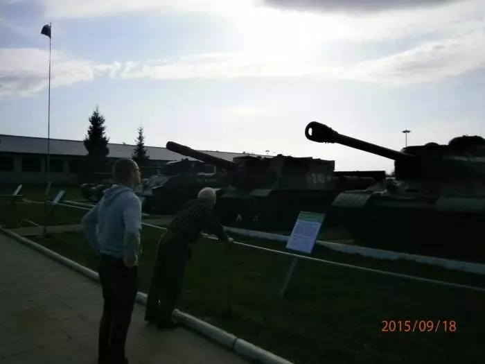 My trip to Kubinka. Photos are clickable.