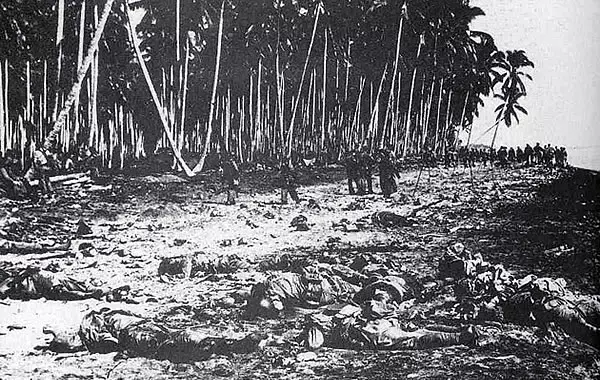 17. An de Schlussstadien vun der Campagne op Guadalcanal stierwen d'Japaner an der Schluecht an un der Krankheet vun den Dausende.