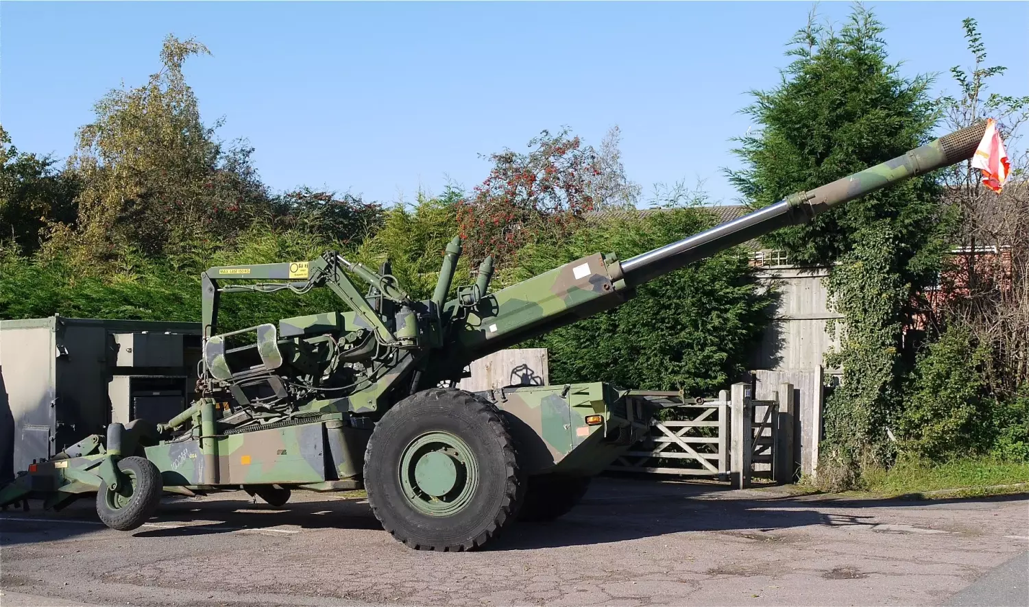 Kucheza Jeshi la India. Au ukosefu wa SAU Bofors FH-77. Uswidi