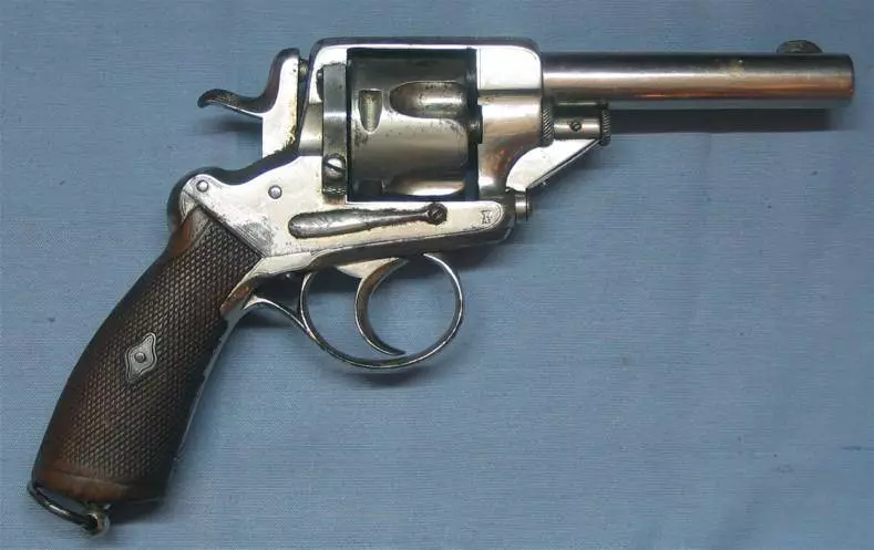 Revolver Frankotta Caliber .500 (12.7-MM) en Cartridges derop - it is wat!