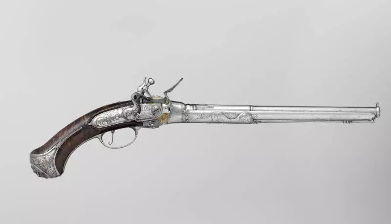 Pistol Mikael Lorentzoni 1690-1700. 피렌체. 크기 : 길이 50.64cm; 스템 길이 28.42cm. 칼리버 12.2 mm. 1311 Metropolitan Museum, 뉴욕의 무게