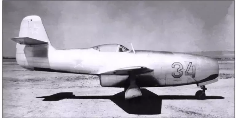 Ön savaşçı yak-23. SSCB