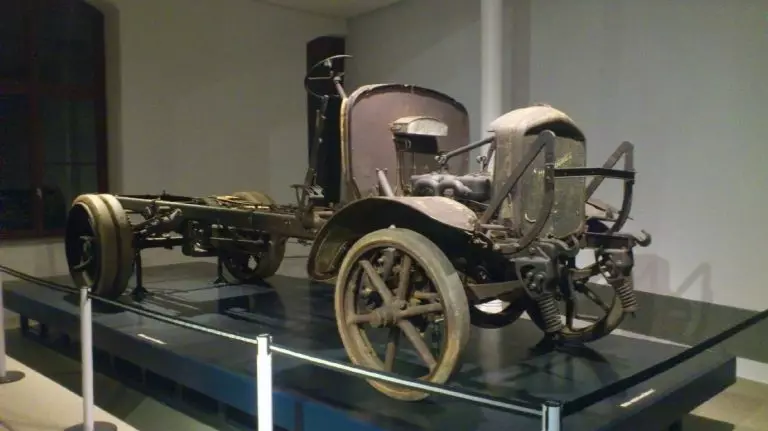 Comercio alemán blindado en la Primera Guerra Mundial. Parte 6. Mannesmann-Mulag Straßenpanzerwagen. 1916. Kshm Hermansky