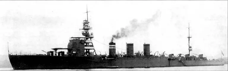 Mpampijaly mora "Natoria", 1929. Ny Germnas an'ny Colib Colib sy Torpedoes roa dia tsara.