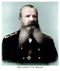 La deuxième vie d'amiral makarova