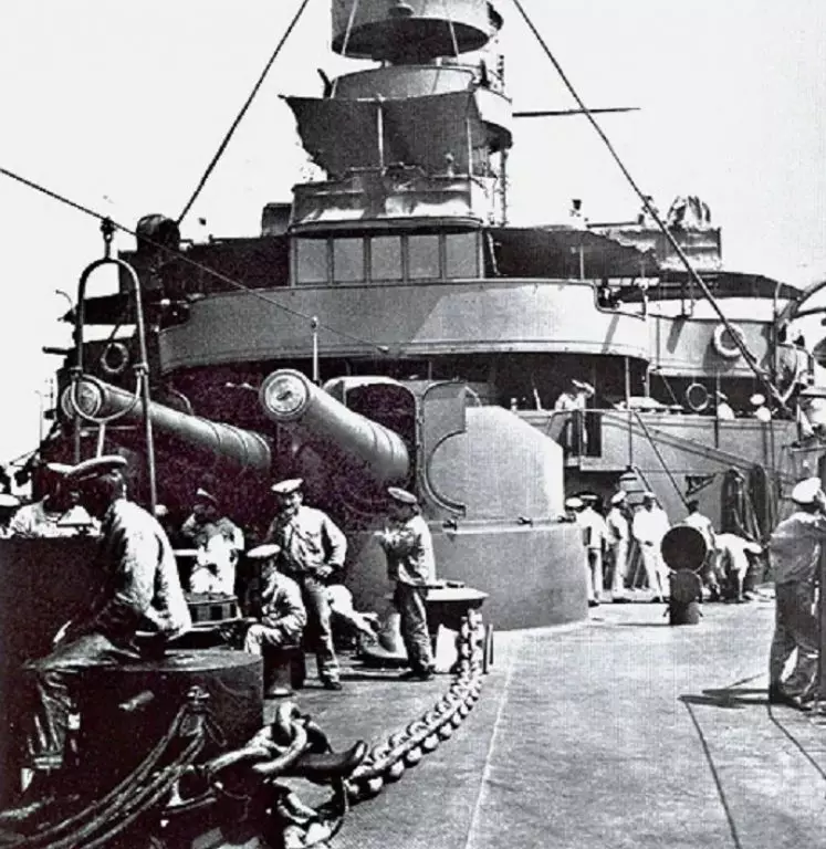 SMS Babenberg - หอคอยขนาดเส้นผิวหลัก