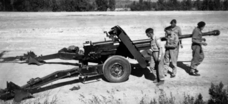 Britain Anti-Tank Artillery muHondo Yenyika II.