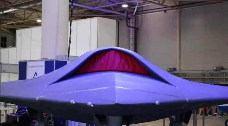 Il prossimo wunderwaff ucraino. Shock uav ace uno