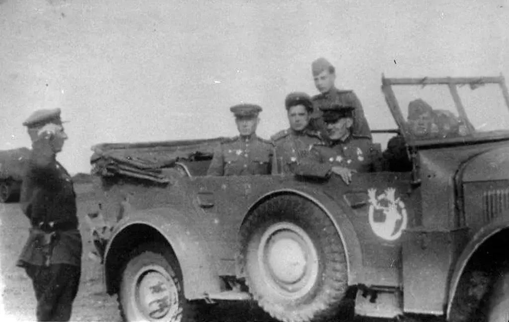 Trophy Horch 901 KFZ.12, Staffing Machine 96th Tank Brigade