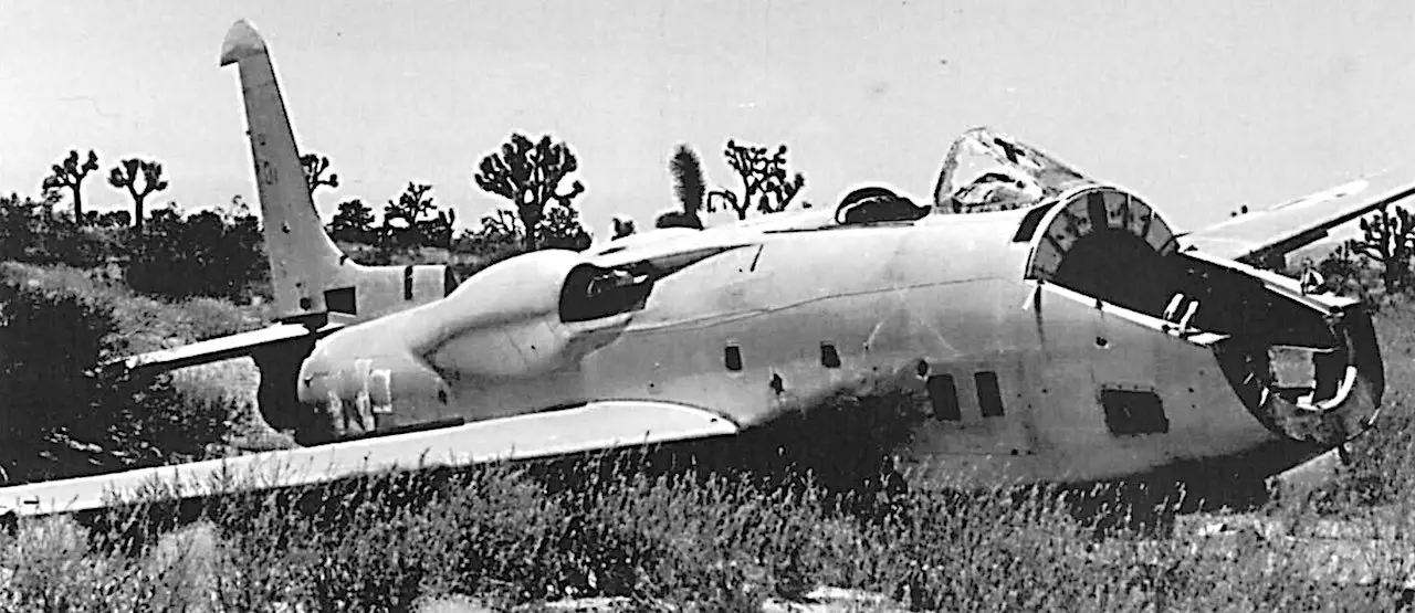 مقاتل السلامة - Vultee XP-81