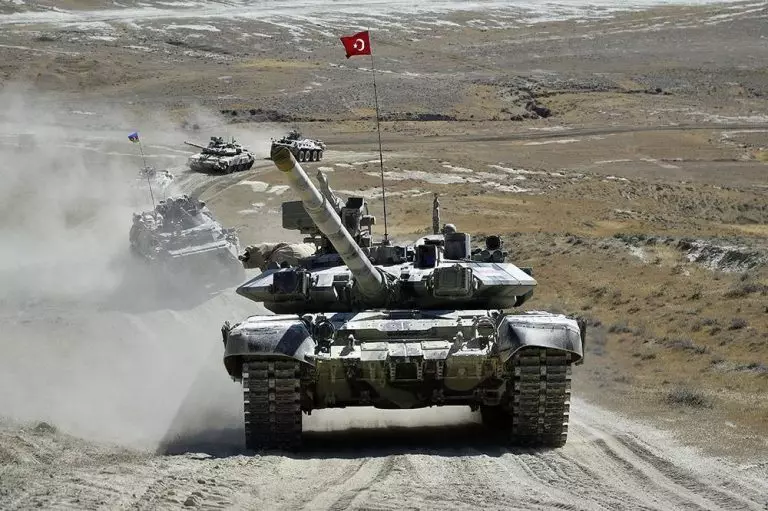 Suuren Turanin armeija CSTO: ta vastaan