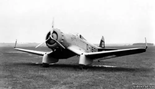 중단 된 갈매기 비행은 폭격기 폭격기 Blom und Foss (Blohm und voss) HA.137입니다. 독일