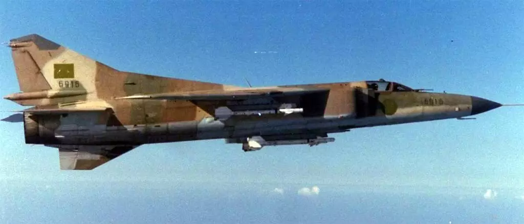 Libijski mig-23c - koju karakterizira mali konus